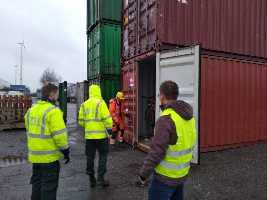 Fahrzeug Verschiffung im Container: Kolumbien - Deutschland